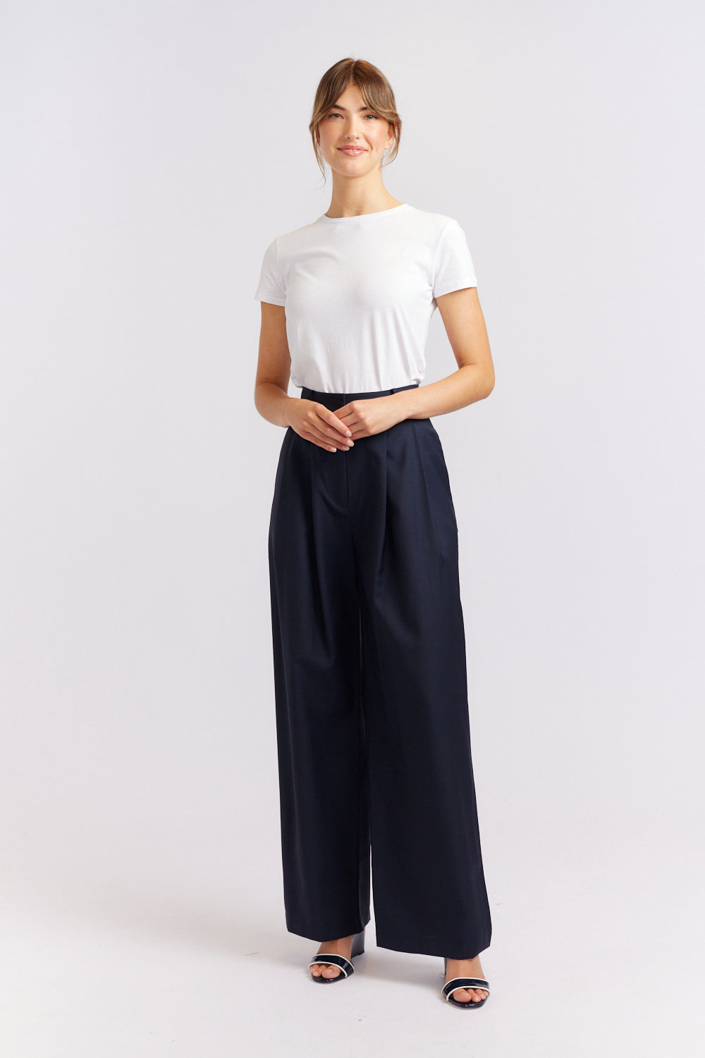 Alessandra | Laurel Wool Pant in Navy Houndstooth – Dutch Hideout