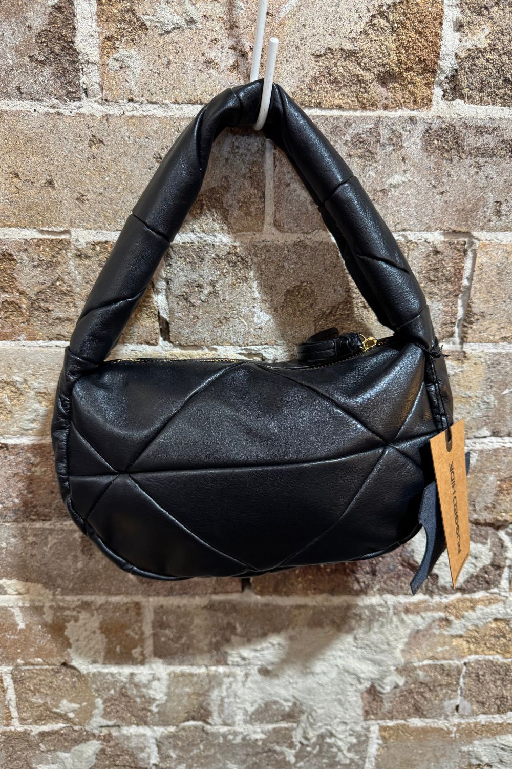 Rugged Hide | Osaka Small Leather Bag | Black – Dutch Hideout
